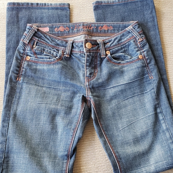 Fragile | Jeans | Fragile Blue Dark Wash Jeans Size 3 Boot Cut | Poshmark